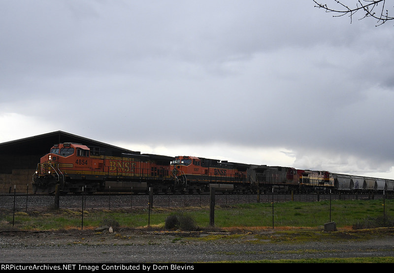 BNSF 4854
